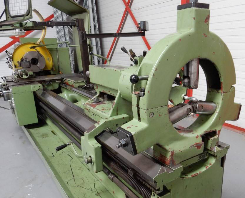 TOS SUS-63 & SUS-80 Lathes