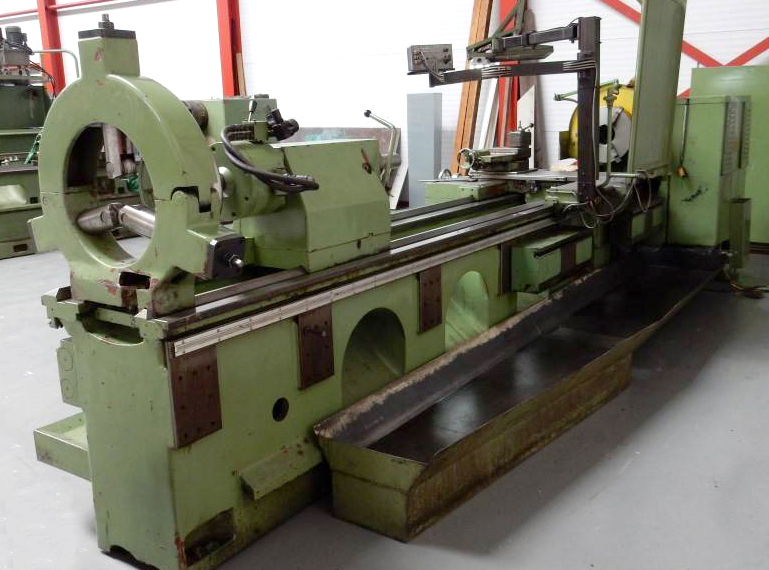 TOS SUS-63 & SUS-80 Lathes